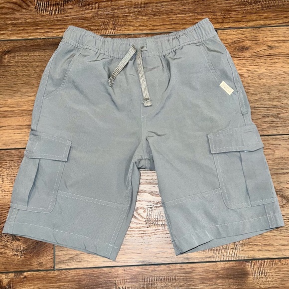 Weatherproof | Bottoms | Weatherproof Gray Cargo Shorts With Relaxed ...